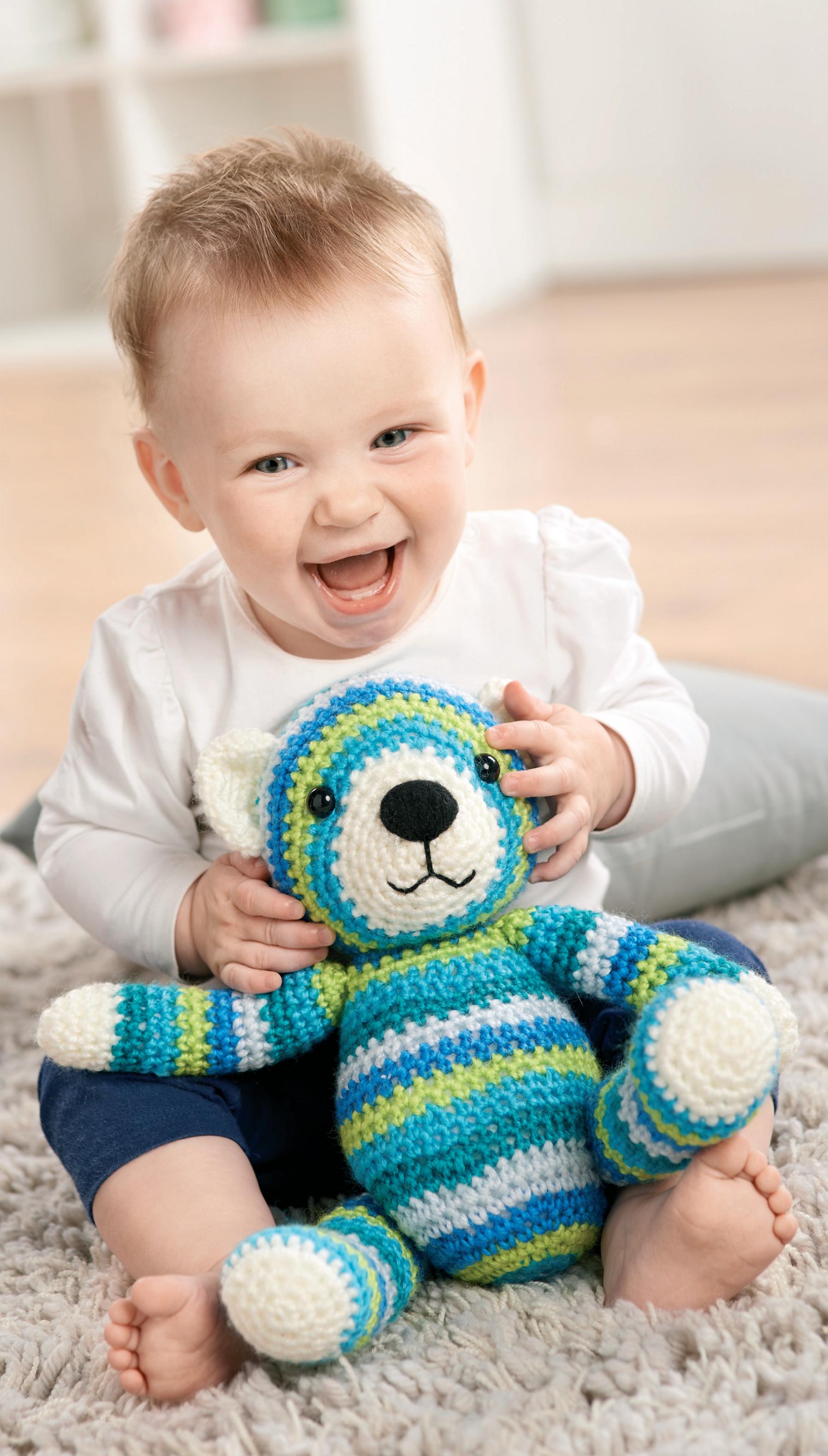 Classic crochet teddy | Top Crochet Patterns